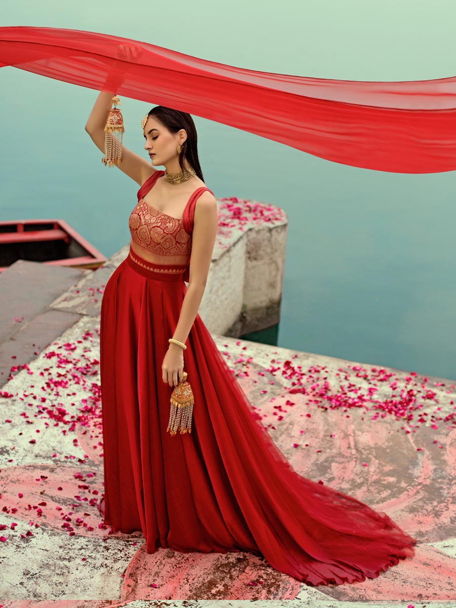 The Unveiling Bride Gown – Janandapril